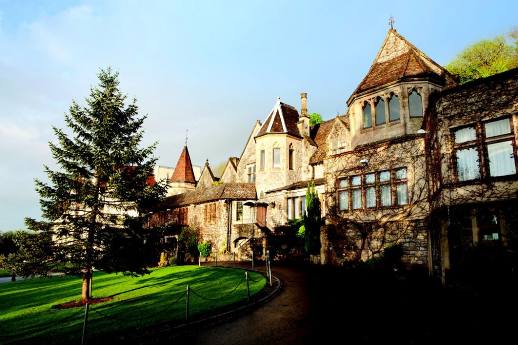 DoubleTree by Hilton: Cadbury House Bristol Short Break ...