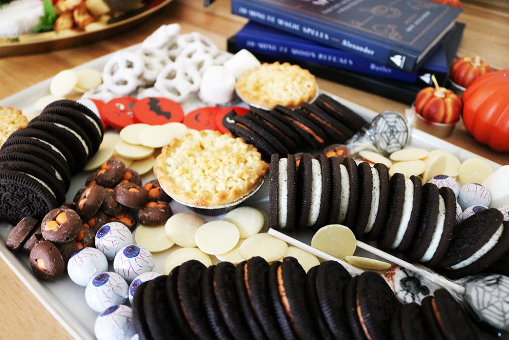 Halloween Grazing Board | Shockingly Spooky Feasts - LifeStyleLinked.com