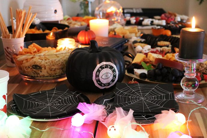 Halloween Grazing Board | Shockingly Spooky Feasts - LifeStyleLinked.com