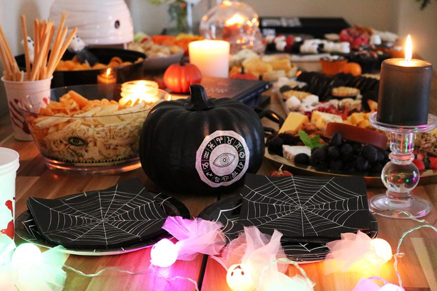 Halloween Grazing Board | Shockingly Spooky Feasts - LifeStyleLinked.com